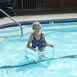 The Aqua Pool Walker F-015RBAC