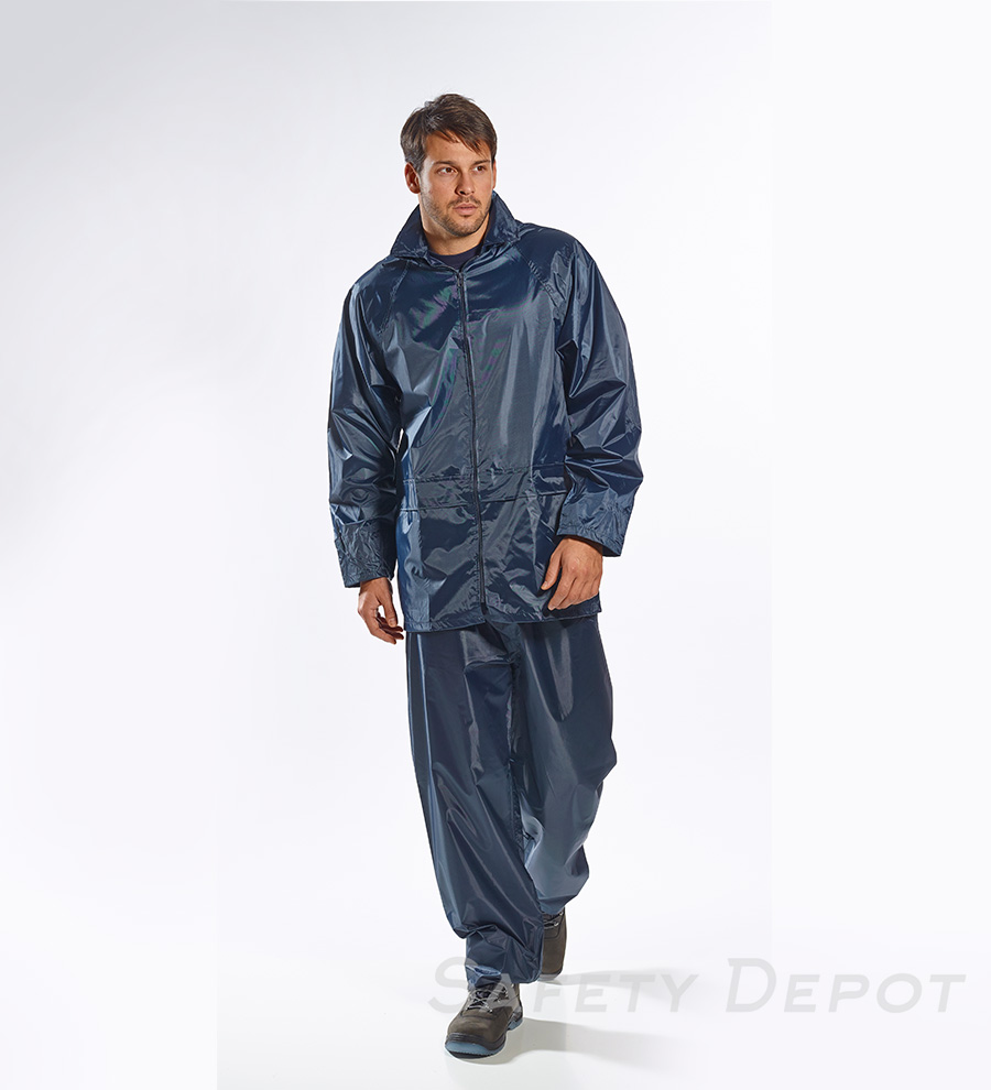 US440 Navy Classic Rain Jacket with Pockets