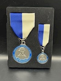 CALEB GIBBS STATE COLOR GUARD COMMANDERS MEDAL SET – Sons of the ...