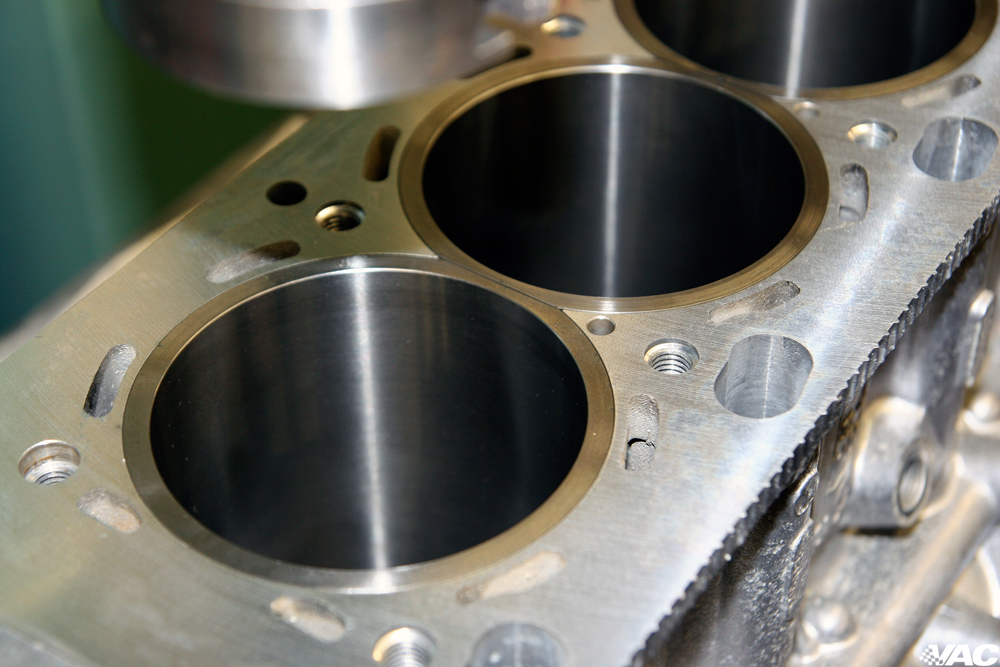 VAC BLOCK SLEEVING SERVICE, S85